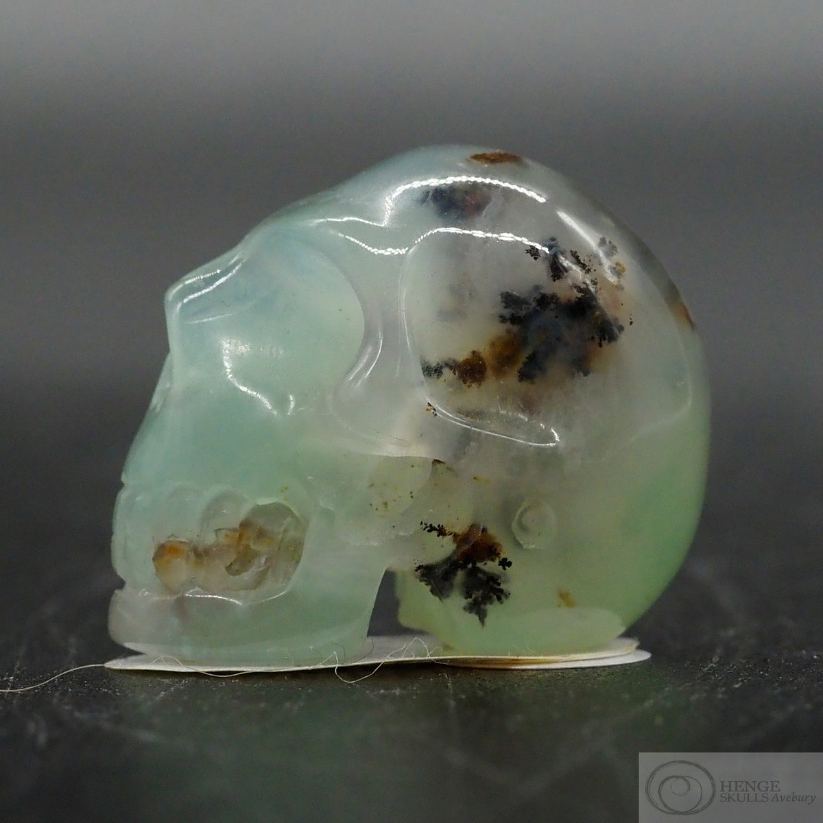 *RESERVED* Emerald Human Skull (Em06) – Henge Skulls